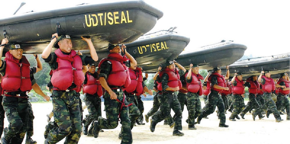 한국 1티어 특수부대 UDT vs 707 차이 비교..jpg