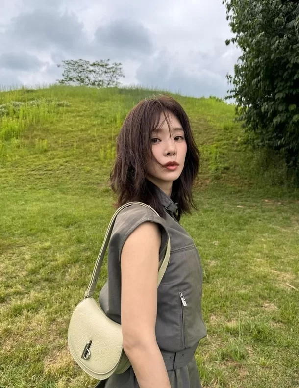 이주빈.webp (88.1KB, 3 Downloads) 이주빈1.webp (159.8KB, 3 Downloads) 이주빈2 ...