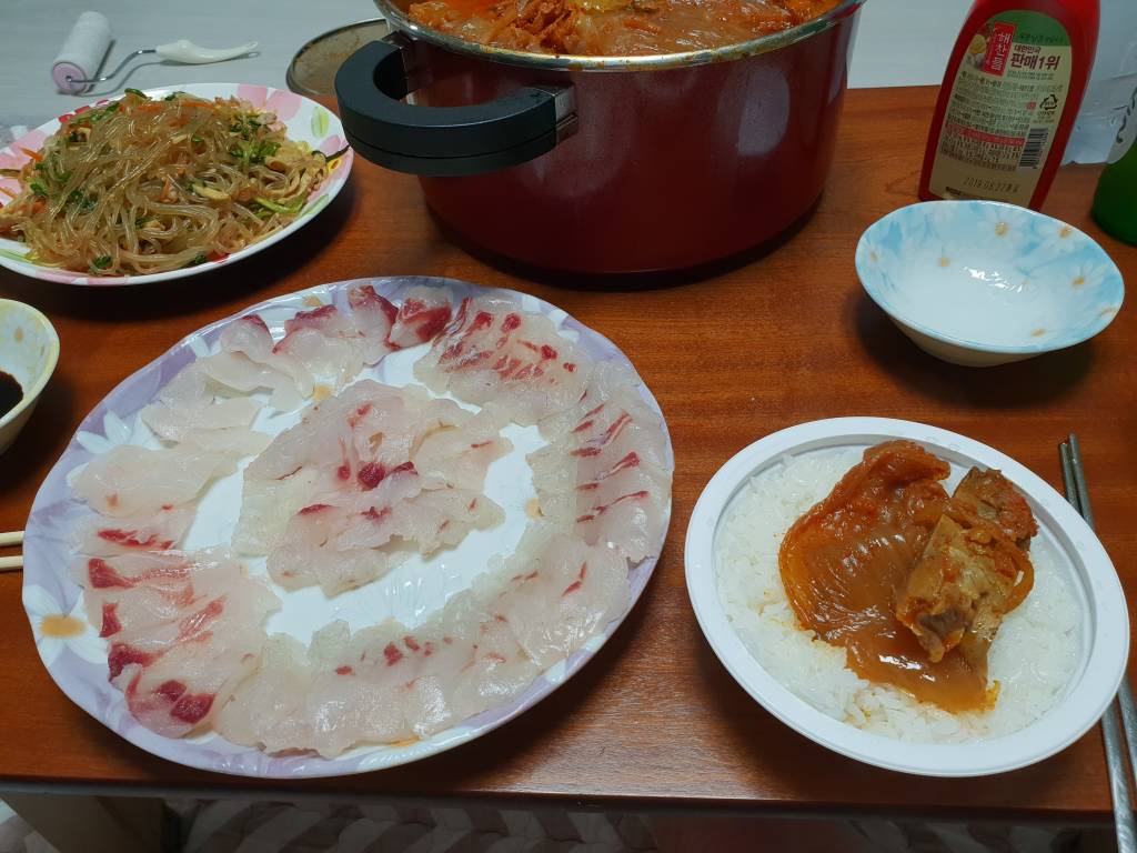 중요한건 같이간 형님께서 걸으신 감성돔이라는 ㅡㅡ